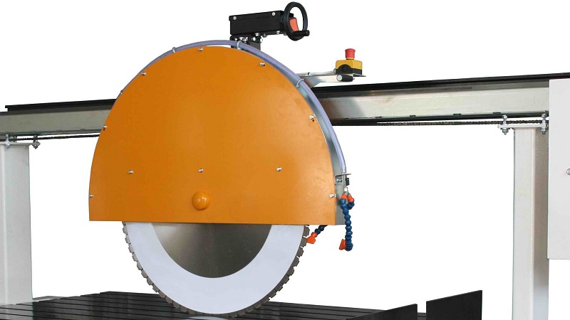 ADR XL cutting machine for blocks and building materials